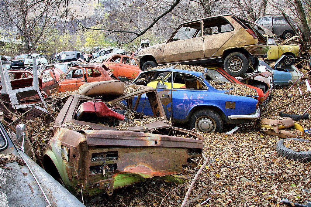 Car Scrap Yard – Scrap Car Removal | Cash for Junk Cars in Varennes